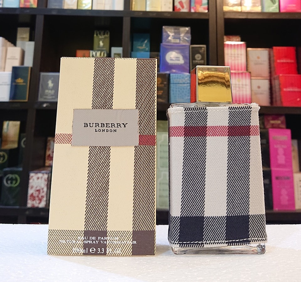 Burberry London - Perfume, Beauty & Personal Care, Fragrance & Deodorants on Carousell
