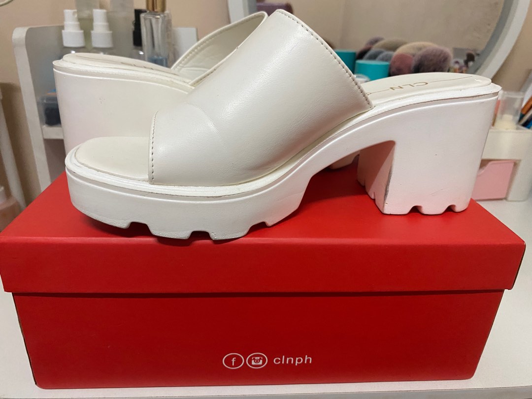 CLN High Heels, Women's Fashion, Footwear, Sandals on Carousell
