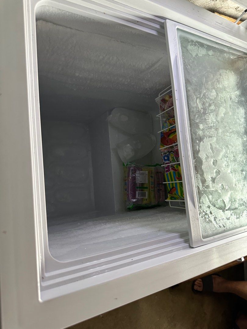 Condura Inverter Chest Freezer 5.0 cu ft, TV & Home Appliances, Kitchen ...