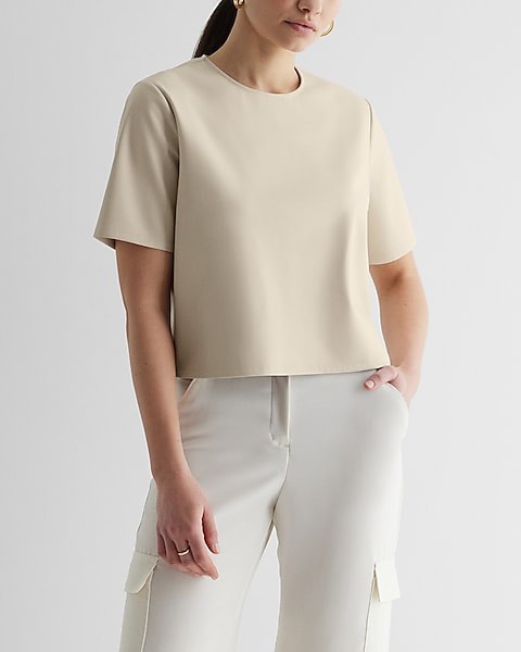 Cream Boxy Top, Women's Fashion, Tops, Blouses on Carousell