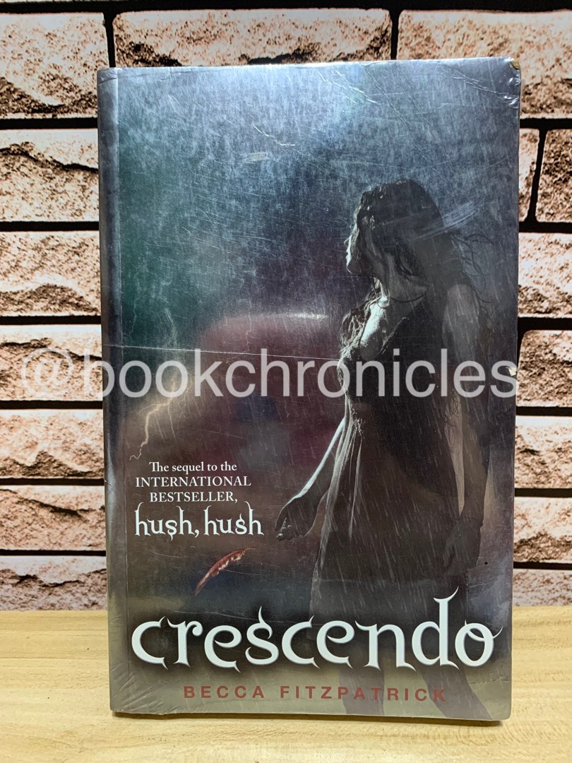 Crescendo — Becca Fitzpatrick, Hobbies & Toys, Books & Magazines ...