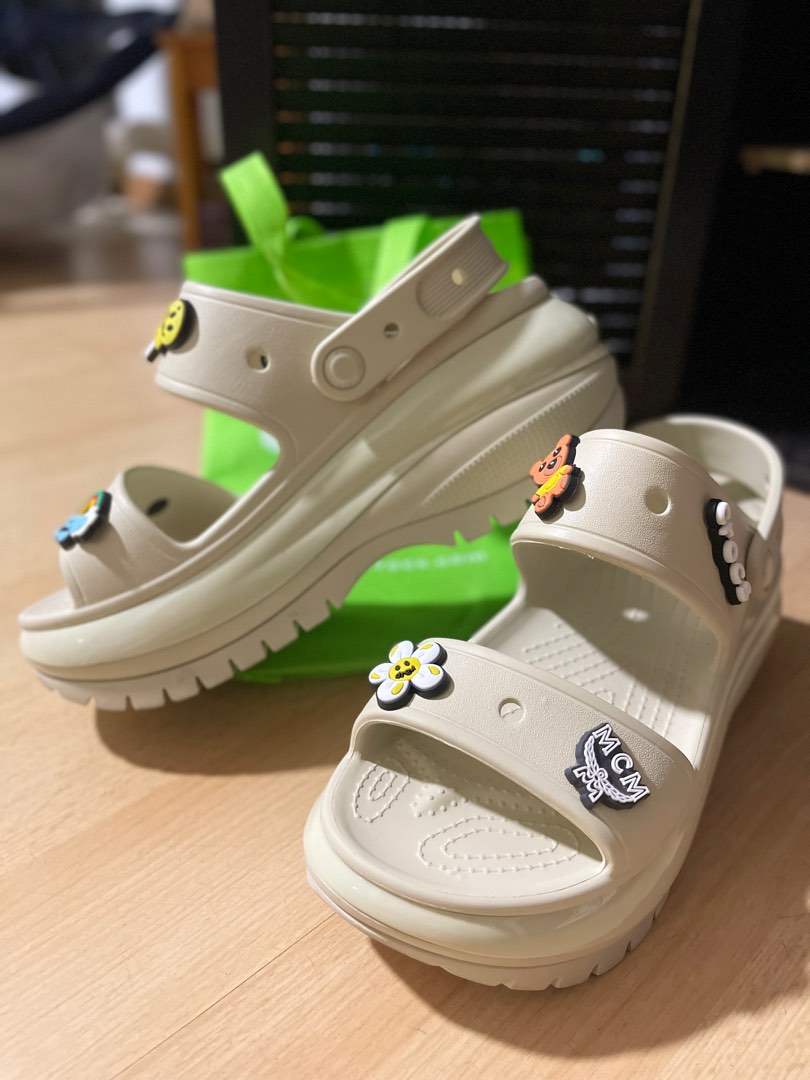 Crocs Mega Crush sandal, Women's Fashion, Footwear, Flipflops and ...