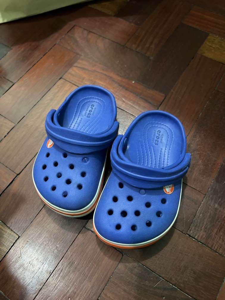 Crocs Slipped on Slippers for 1-2 years old Boy, Babies & Kids, Babies ...