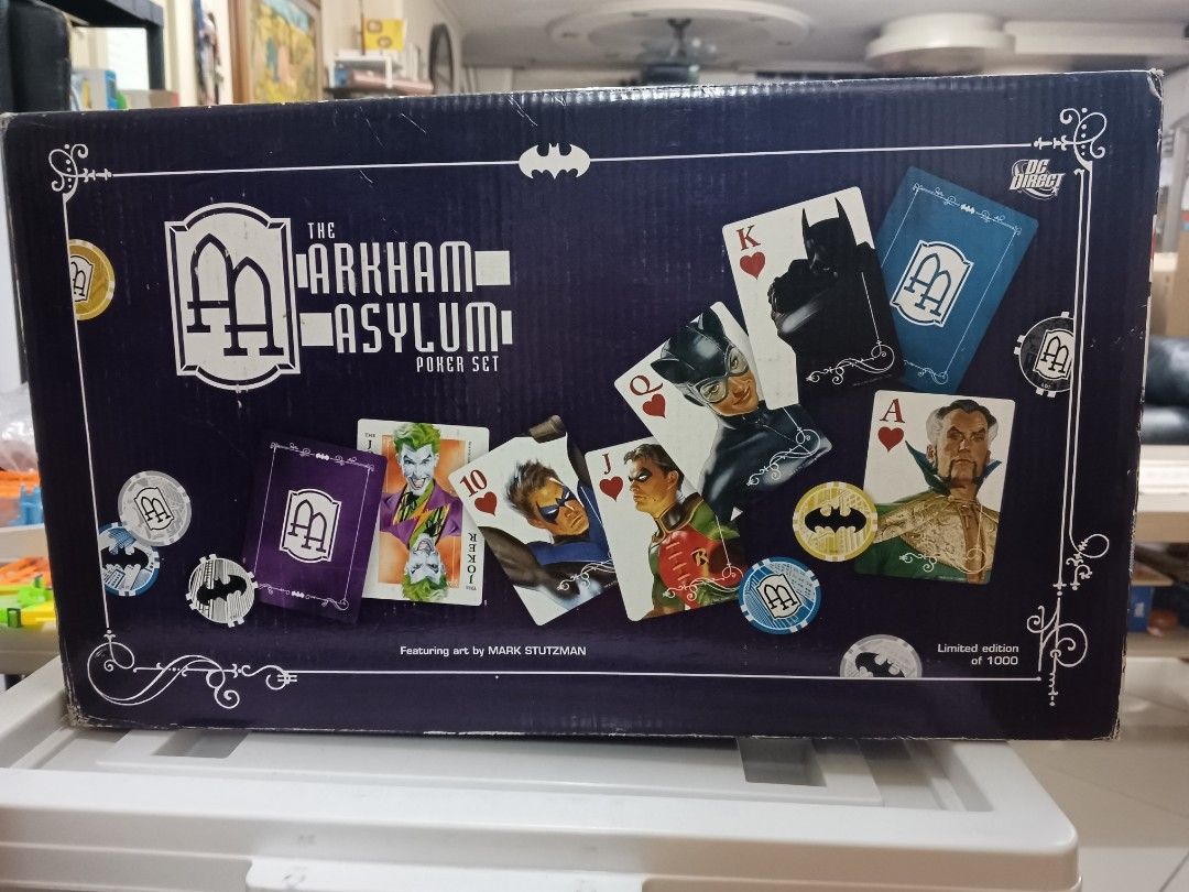 DC Comics Arkham Asylum Poker Set SPECIAL RARE COLLECTION ..BATMAN ...