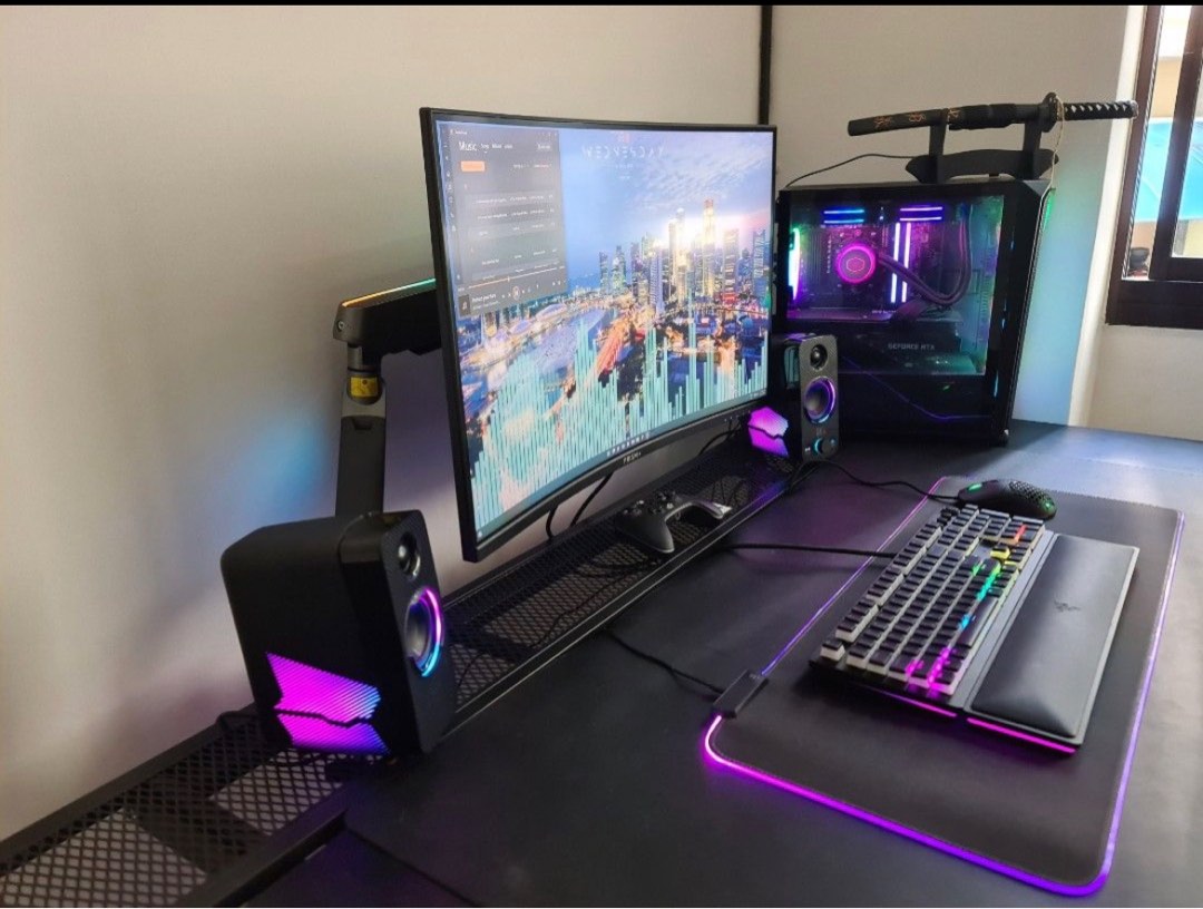 Dreamcore Gaming PC [include Secret Lab chair and Table!!] see ...