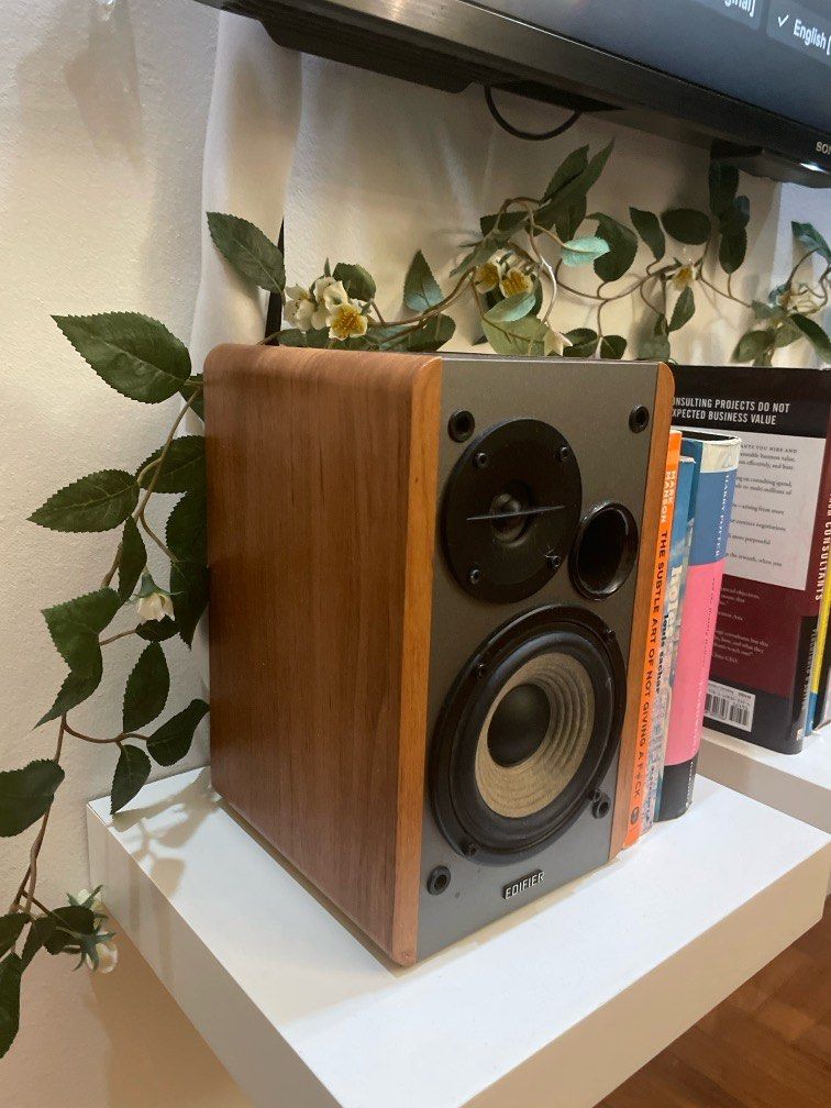 Edifier Bookshelf speakers R1280DB bluetooth, Audio, Soundbars ...