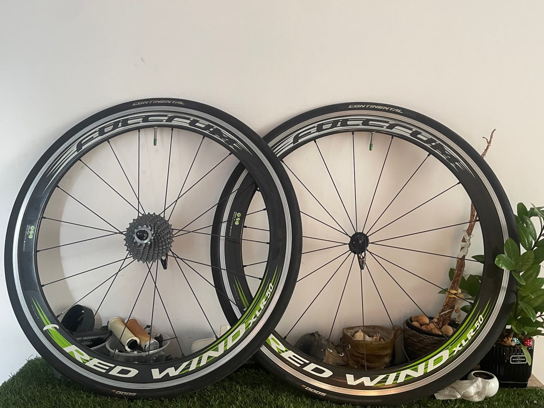 Fulcrum red wind xlr50 carbon wheelset road bike 11 speed, Sports ...