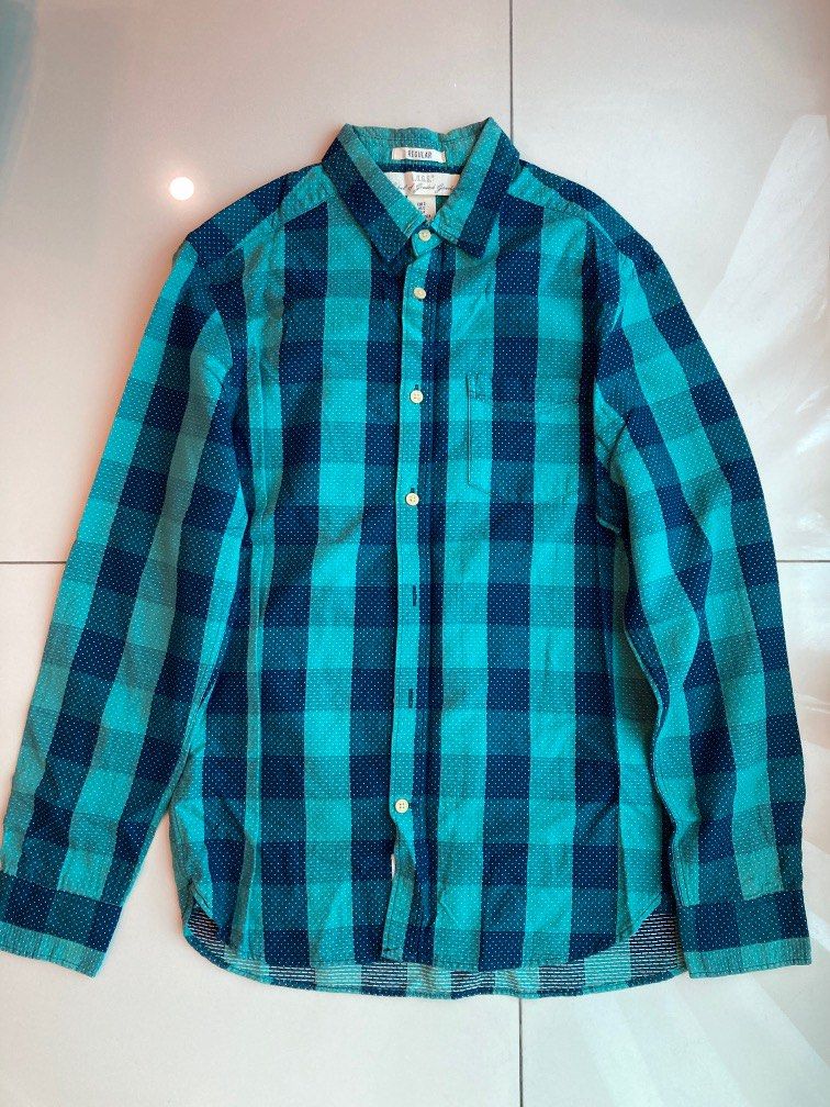 Green checkers Shirt, Men's Fashion, Tops & Sets, Formal Shirts on ...