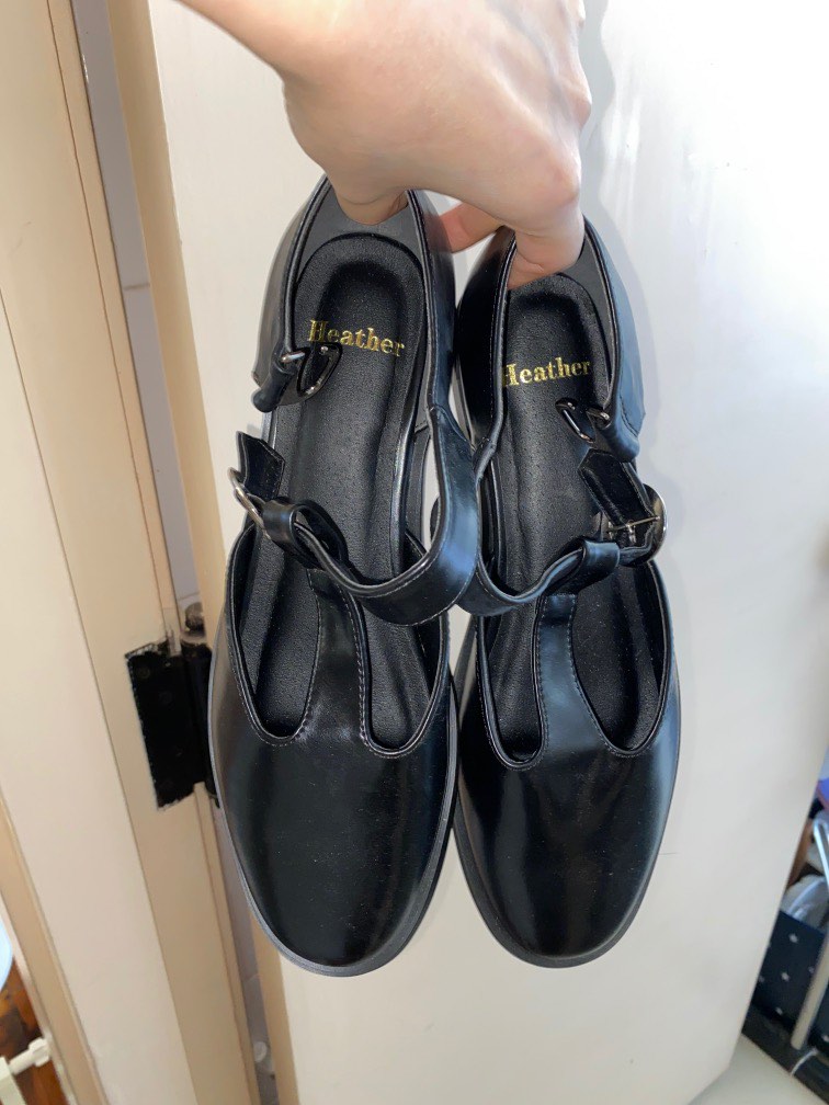 Heather shoes, 女裝, 鞋, 平底鞋 - Carousell