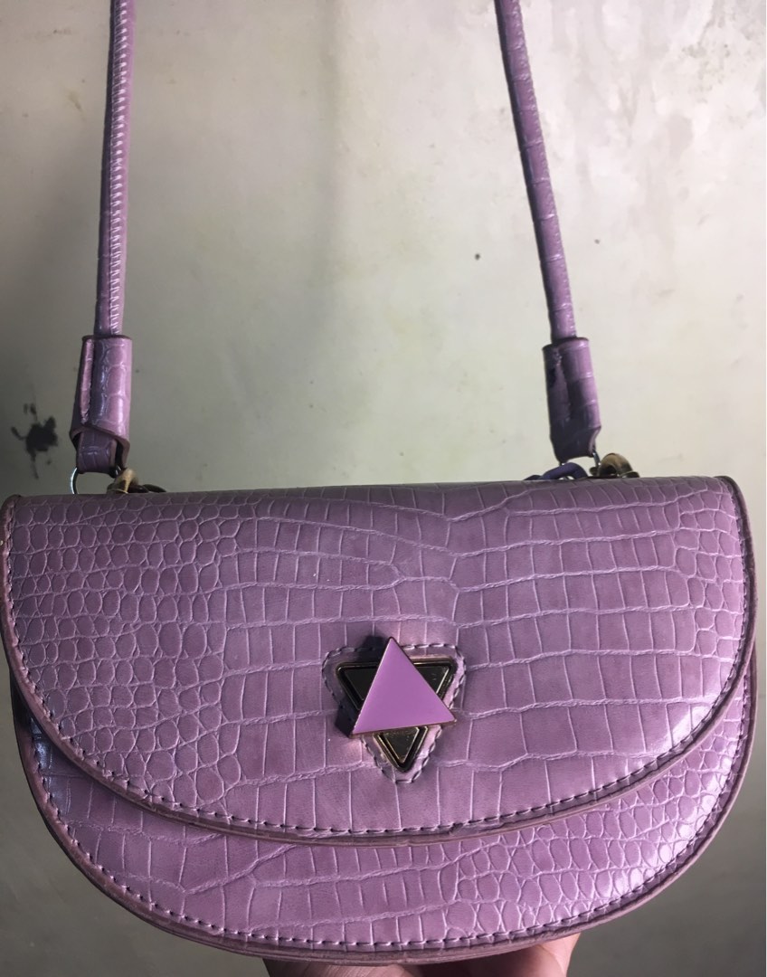 HowRU bags, Women's Fashion, Bags & Wallets, Clutches on Carousell
