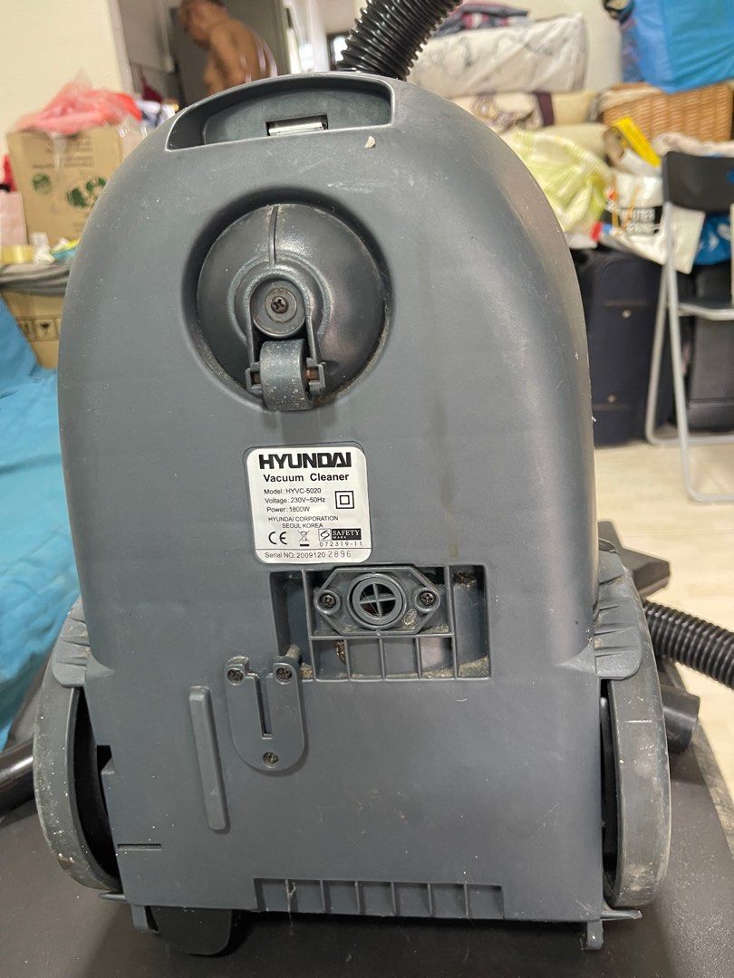 HYUNDAI Vacuum cleaner, TV & Home Appliances, Vacuum Cleaner ...