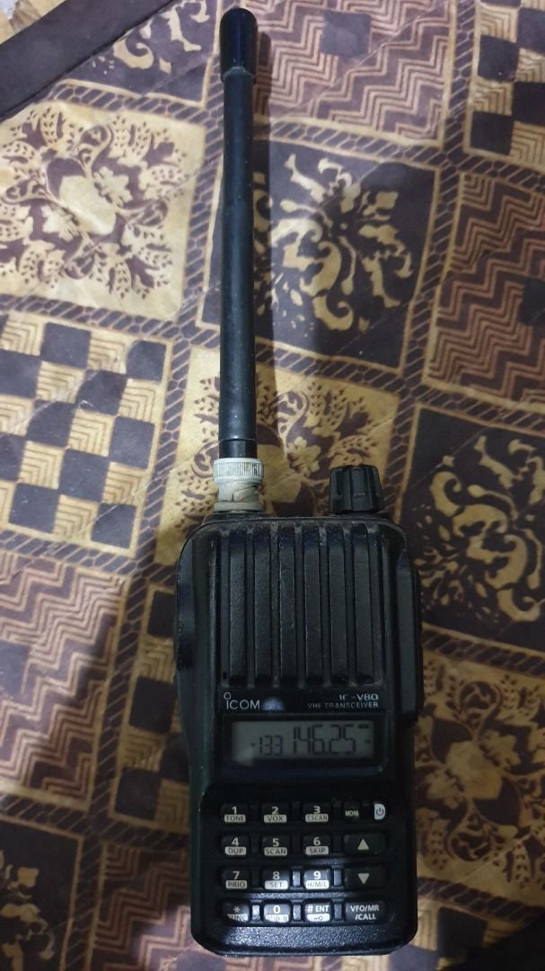 iCom V80 VHF, Mobile Phones & Gadgets, Walkie-Talkie on Carousell