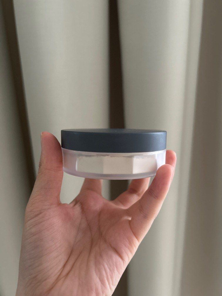 IN2IT Loose Powder 10g, Beauty & Personal Care, Face, Makeup on Carousell