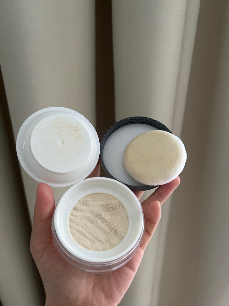 IN2IT Loose Powder 10g, Beauty & Personal Care, Face, Makeup on Carousell