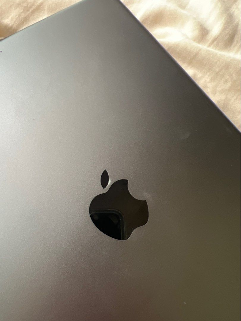 Ipad Air Gen 3, Mobile Phones & Gadgets, Tablets, iPad on Carousell