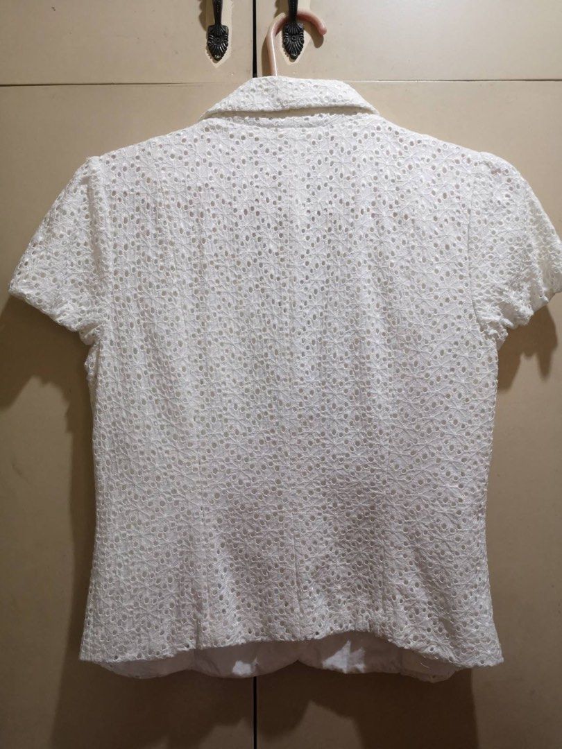 Islet blouse, Women's Fashion, Tops, Blouses on Carousell