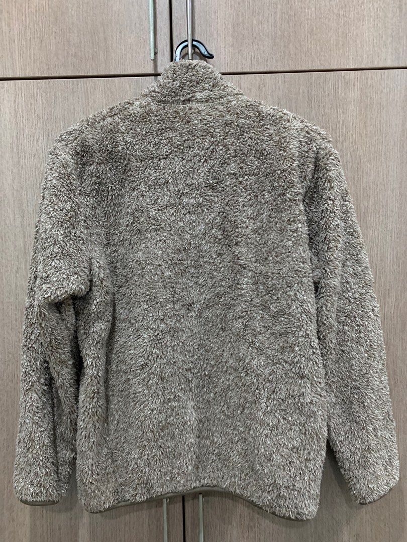 Jacket bulu uniqlo, Men's Fashion, Coats, Jackets and Outerwear on ...