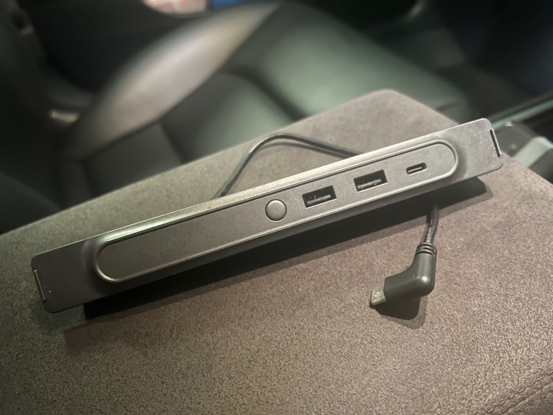 JOWUA Tesla Model 3/Y 36W Mini LED Hub Bar, 汽車配件, 電子配件 - Carousell