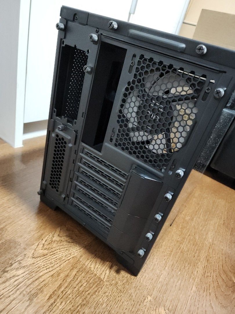 Lian Li O11 Dynamic Mini / Tecware P12 Fans & Omni Hub / Tecware Custom ...