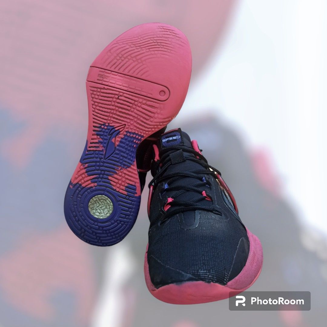 LI-NING SPEED 8 PREMIUM, Men's Fashion, Footwear, Sneakers on Carousell