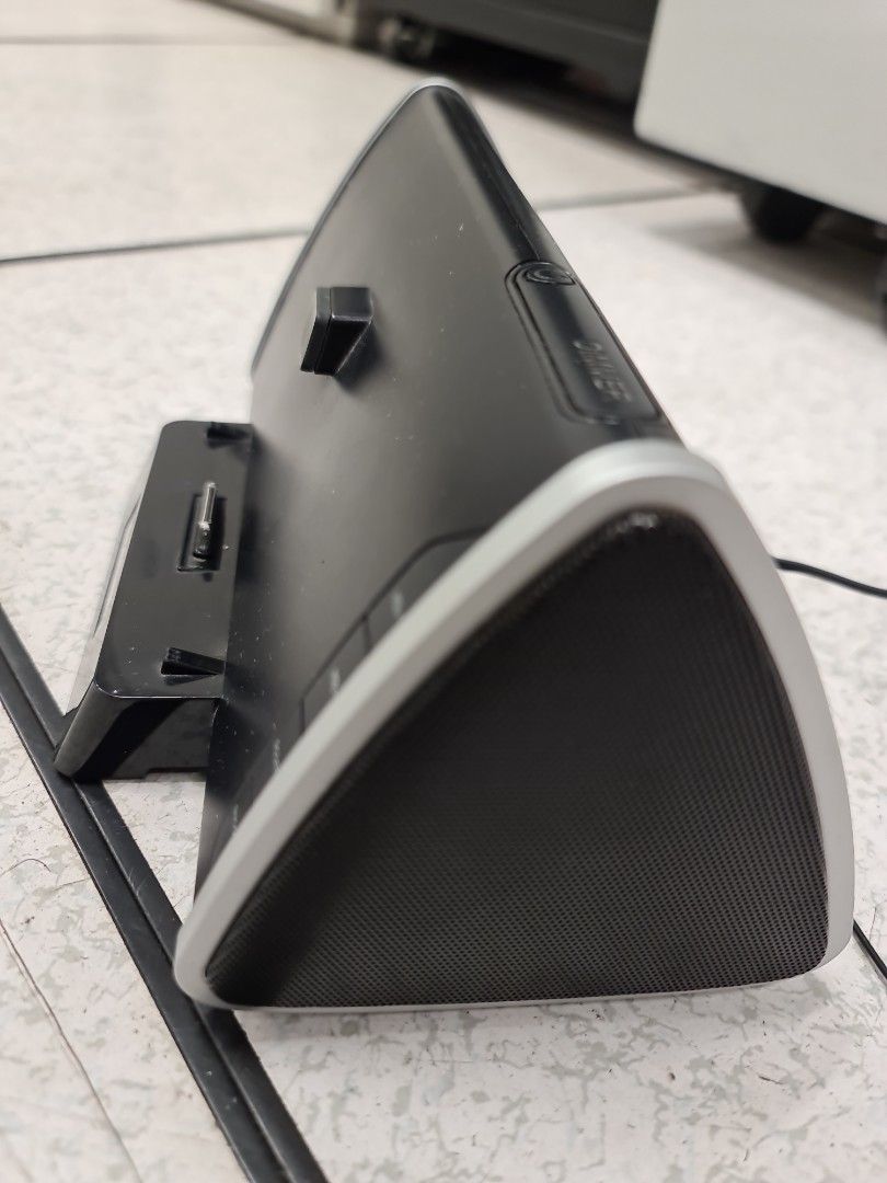 Logitech, Apple Bedside Dock with Radio and Alarm., Audio, Portable ...