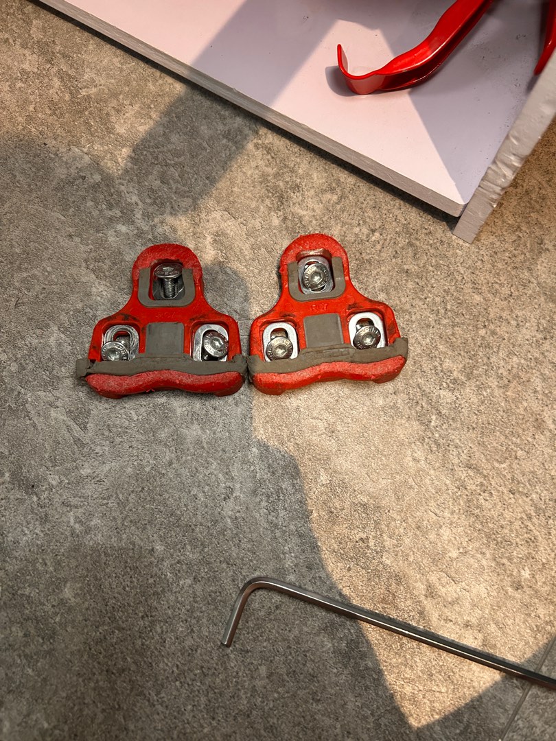 LOOK keo cleats, Sports Equipment, Bicycles & Parts, Parts ...