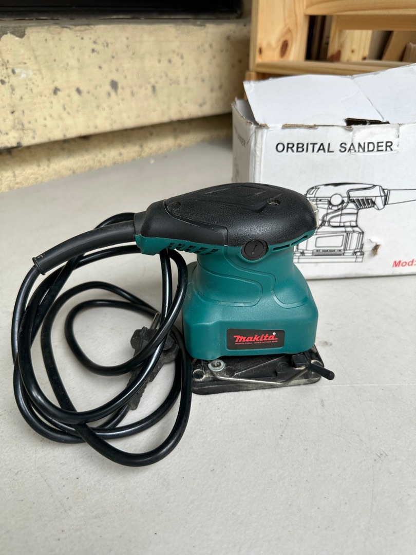 Makita Orbital Sander, Furniture & Home Living, Home Improvement ...