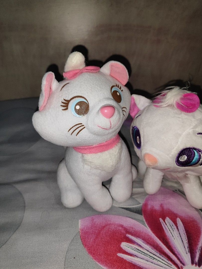 Marie Cat Plush Toy Charm, Hobbies & Toys, Toys & Games on Carousell