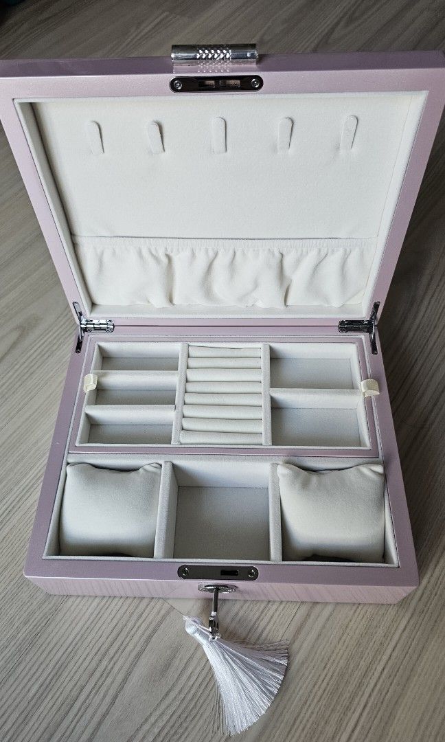 Meyson Jewellery Organiser, Women's Fashion, Jewelry & Organisers ...