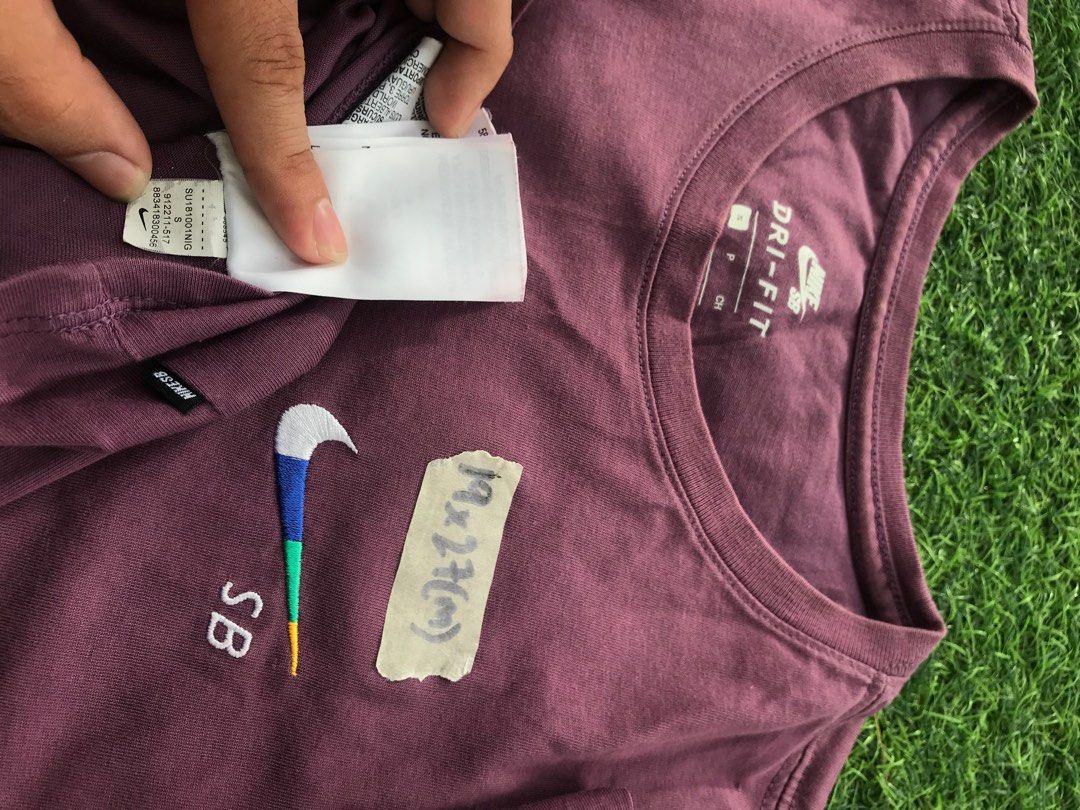 Nike SB (FLAG), Men's Fashion, Tops & Sets, Tshirts & Polo Shirts on ...