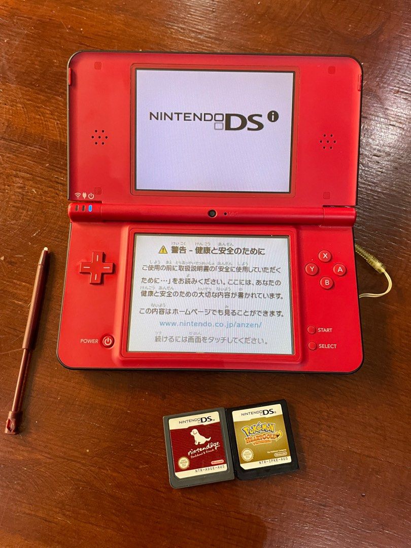 Nintendo dsi with Pokemon Heartgold, Video Gaming, Video Game Consoles ...