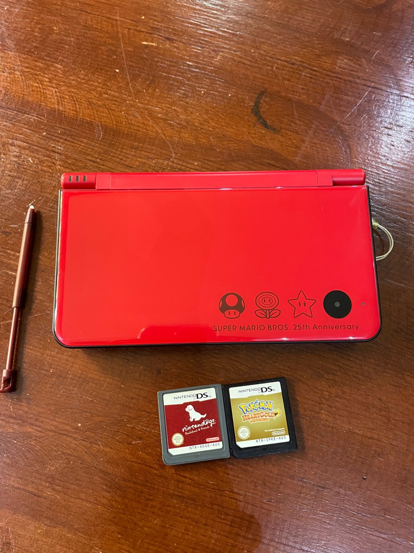 Nintendo dsi with Pokemon Heartgold, Video Gaming, Video Game Consoles ...