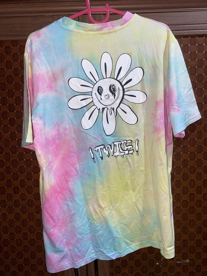 (Official) Twice - World In A Day Concert Limited Edition Tie Dye Shirt ...