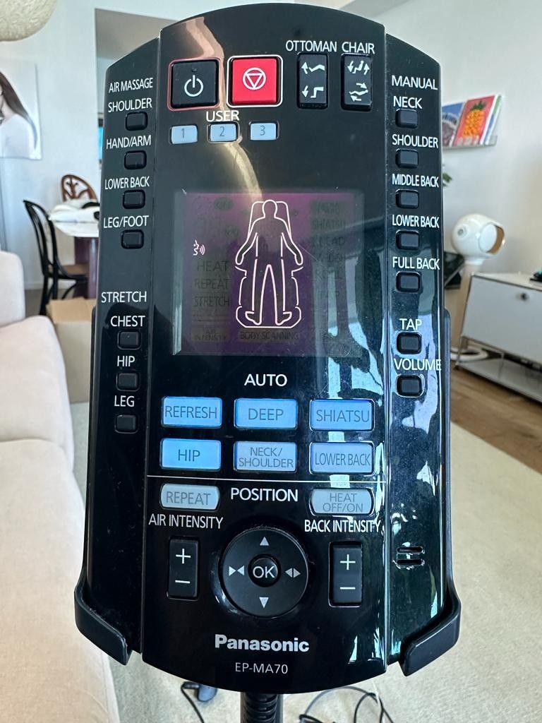 Panasonic Massage Chair 按摩椅, 健康及營養食用品, 按摩紓緩用品 - Carousell