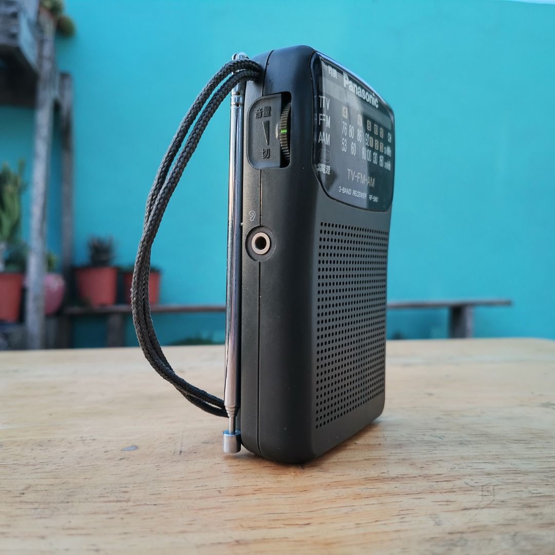 Panasonic RF-580 3 Band Receiver, Audio, Other Audio Equipment on Carousell