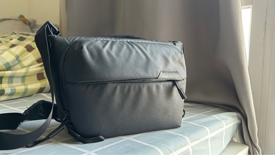 Peak Design Everyday Sling 3L (Black), Photography, Photography ...