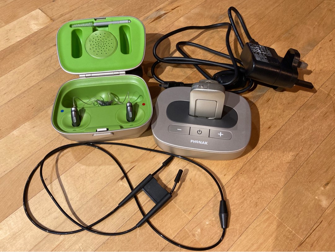 Phonak professional hearing aid, Health & Nutrition, Assistive ...