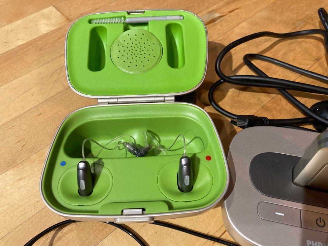 Phonak professional hearing aid, Health & Nutrition, Assistive ...