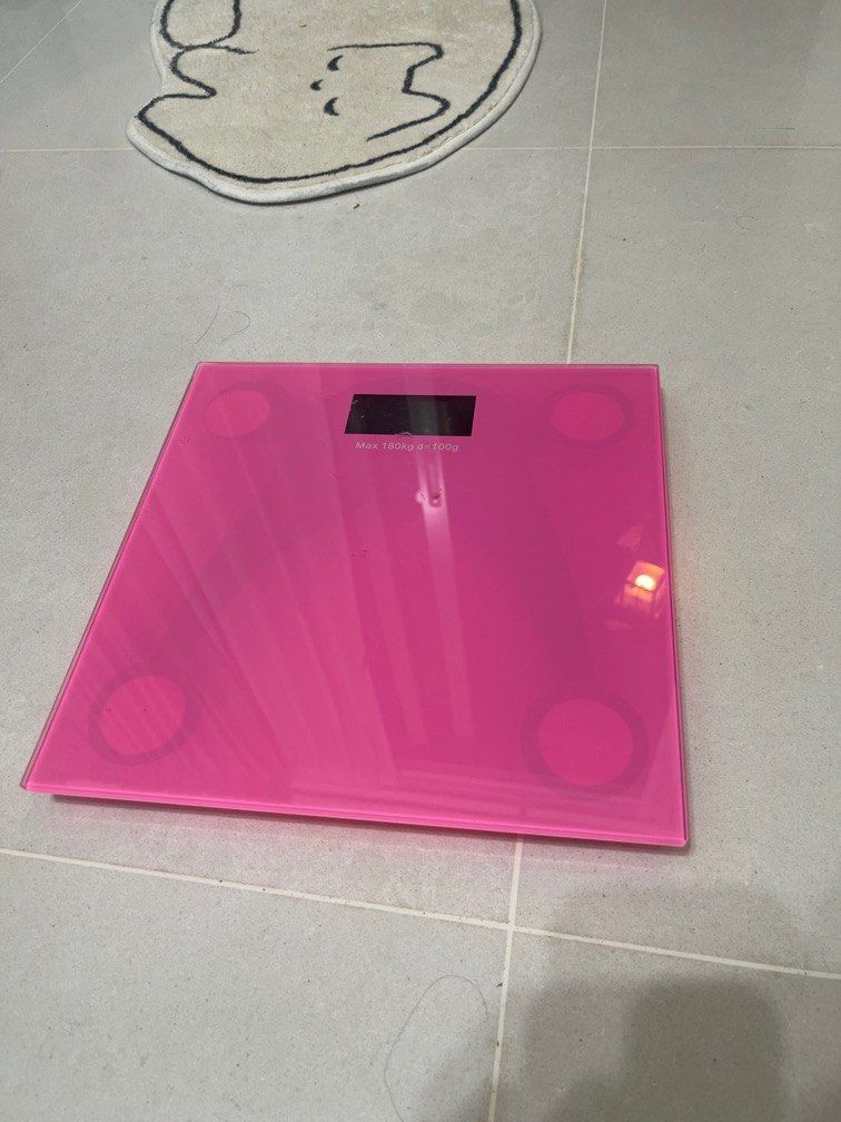 Pink Scale, Health & Nutrition, Health Monitors & Weighing Scales on ...