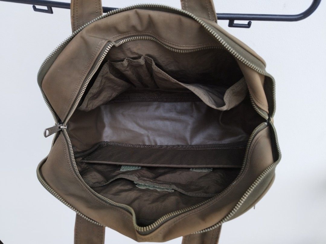 PORTER TOKYO JAPAN YOSHIDA & CO OLIVE DRAB ARMY GREEN EXPANDABLE ...