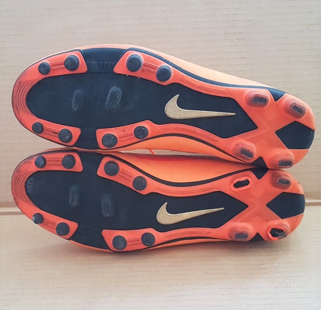 Professional Nike Sports Gear, NIKE Hypervenom Phade FG, US 10, UK 9 ...