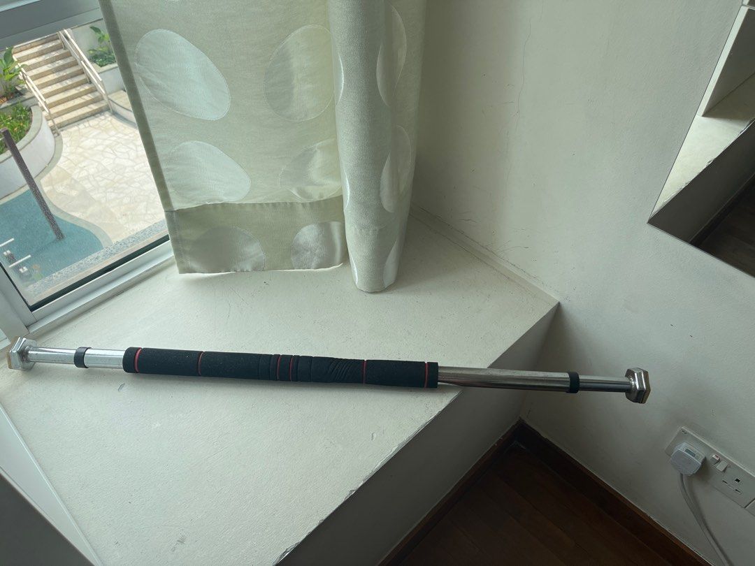Pull up bar /pull-up rod, Sports Equipment, Exercise & Fitness, Weights ...