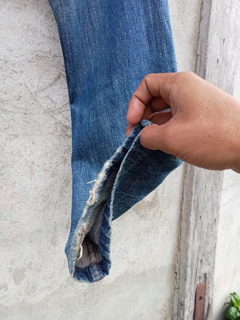 Random japan koi fish jeans, Men's Fashion, Bottoms, Jeans on Carousell