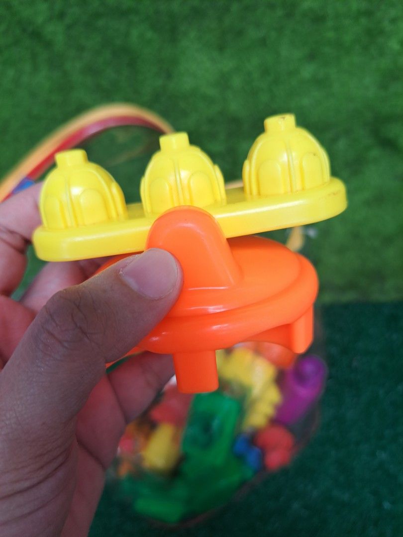 Rare Fisher price Pop-Onz Building System Pop N' Stack Blocks with bag ...