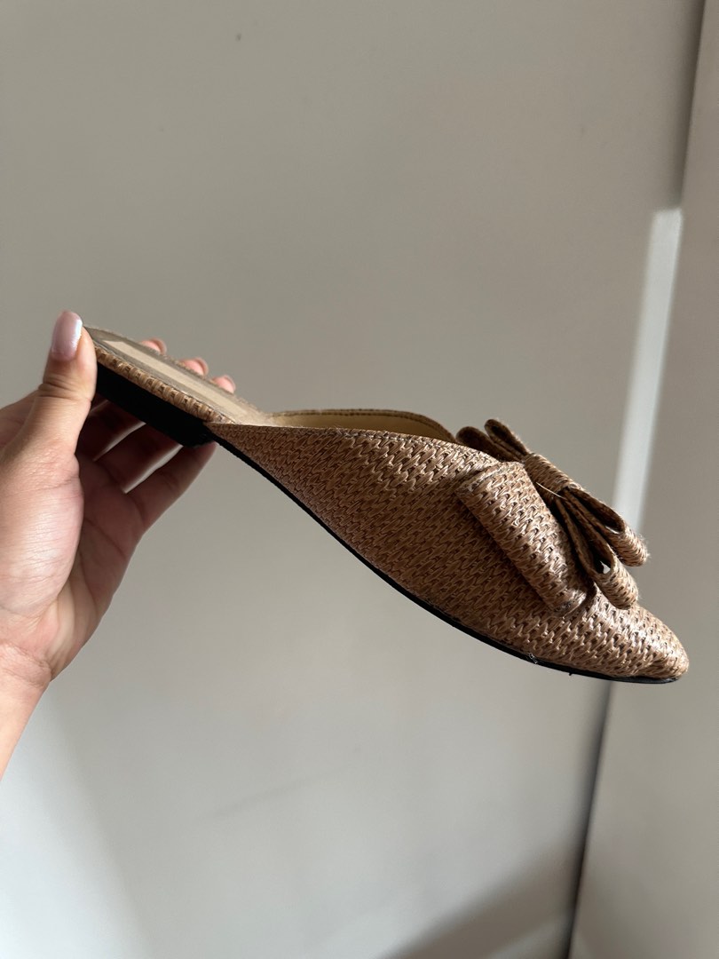 Rattan flats, Women's Fashion, Footwear, Flats & Sandals on Carousell