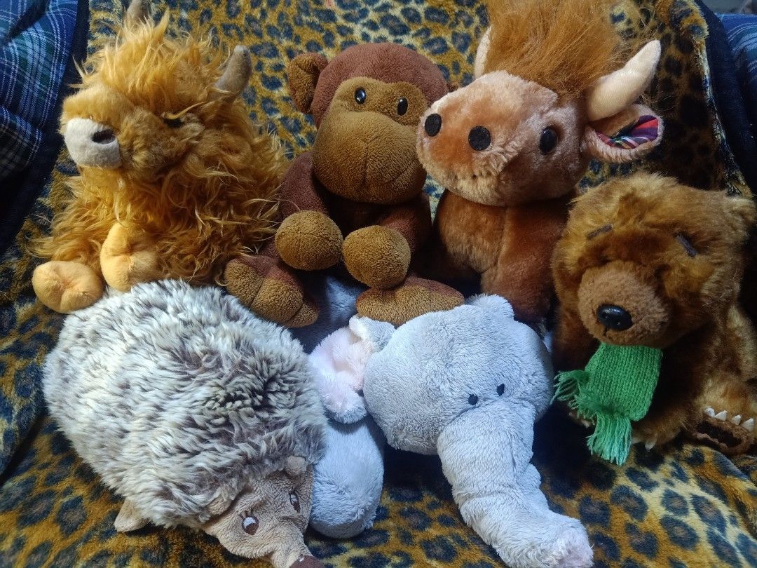 REALISTIC SAFARI / JUNGLE ANIMALS BUNDLE SET (Yak / Monkey / Bull ...