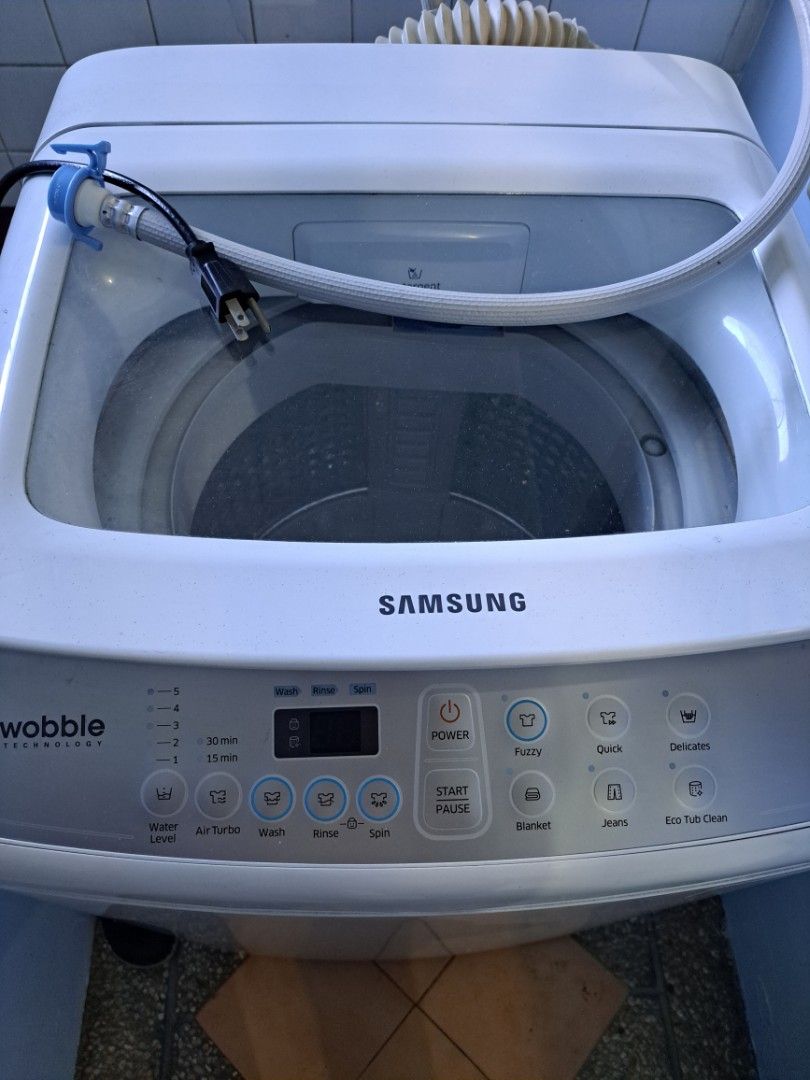 Samsung Wobble Washing machine, TV & Home Appliances, Washing Machines ...