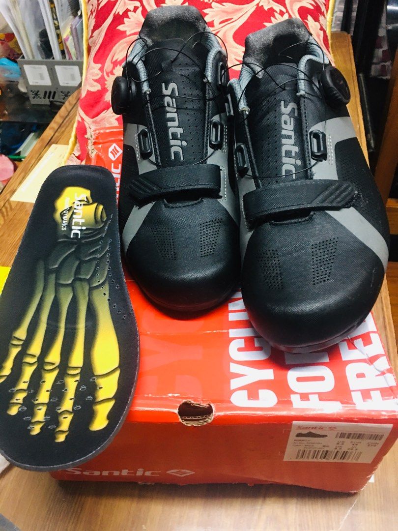 SANTIC NON CLEATS SHOES, Men's Fashion, Footwear, Shoe inserts ...