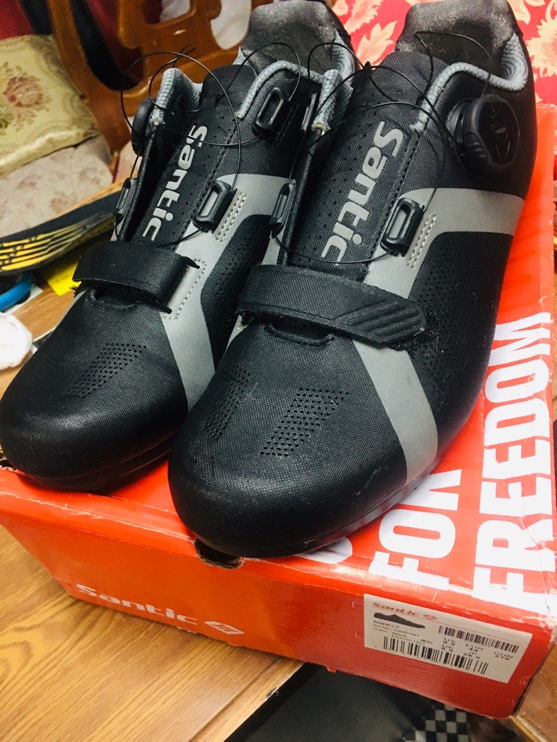 SANTIC NON CLEATS SHOES, Men's Fashion, Footwear, Shoe inserts ...