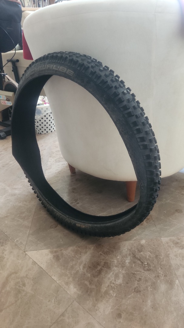 Schwalbe Magic Mary 27.5 x 2.35 tyre, Sports Equipment, Bicycles ...